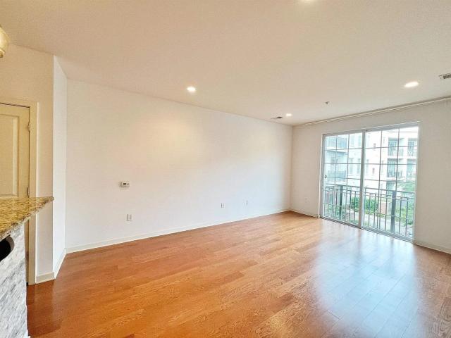 443 2Nd St # 315