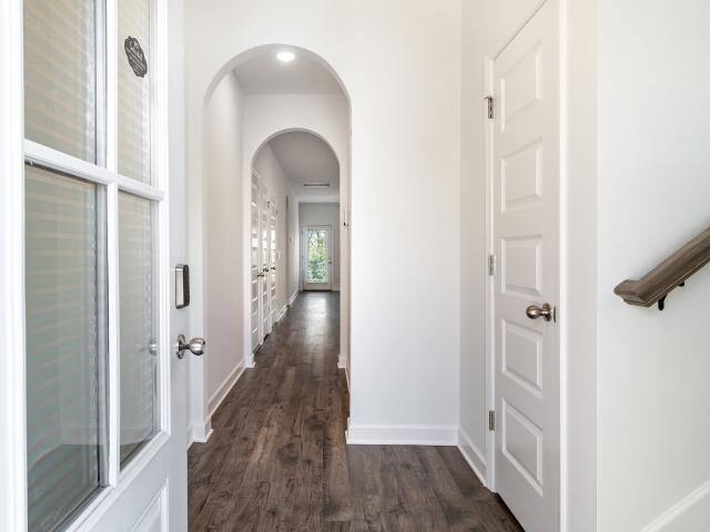 443 Bishop Blvd