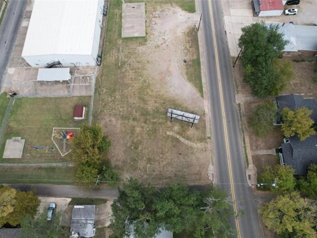 443 Gilmer St, Sulphur Springs, TX 75482