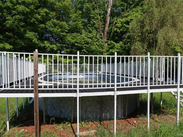 443 Davos Road