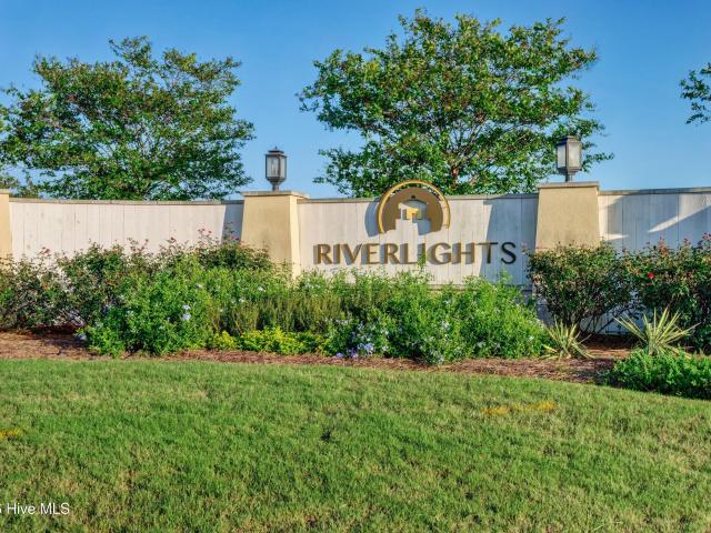 443 Deveraux Dr, Wilmington, NC 28412 | MLS #100553 | Compass