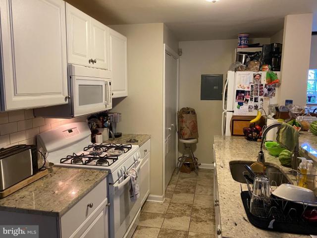 443 fairmount ave #a, philadelphia, us, pa