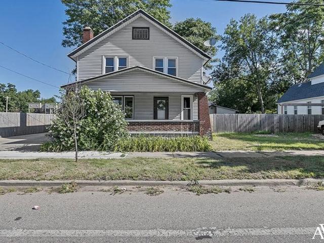 443 Hall St SE, Grand Rapids, MI 49507
