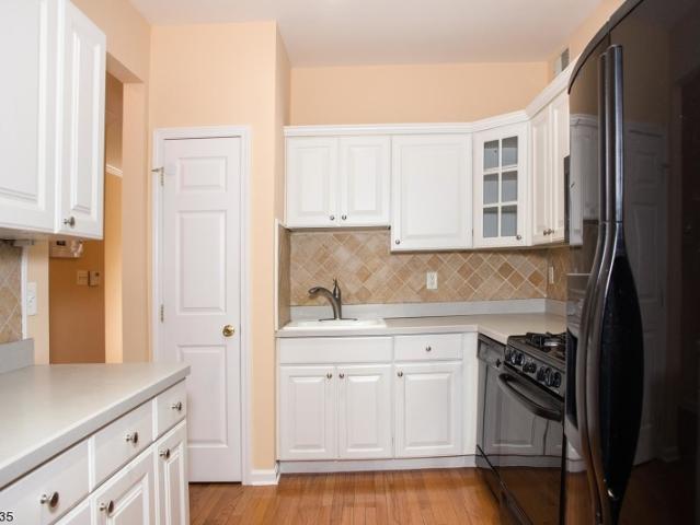 443 Hartford Dr