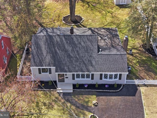 443 High St, Woodbury, NJ 08096 | MLS #NJGL2071 | Compass