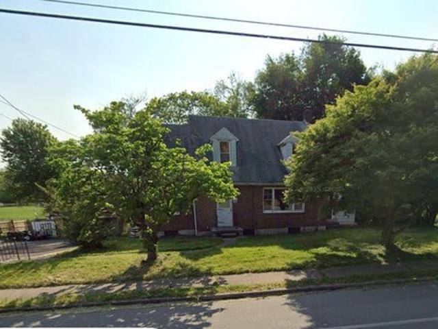 443 Manatawny St, Pottstown, PA 19464