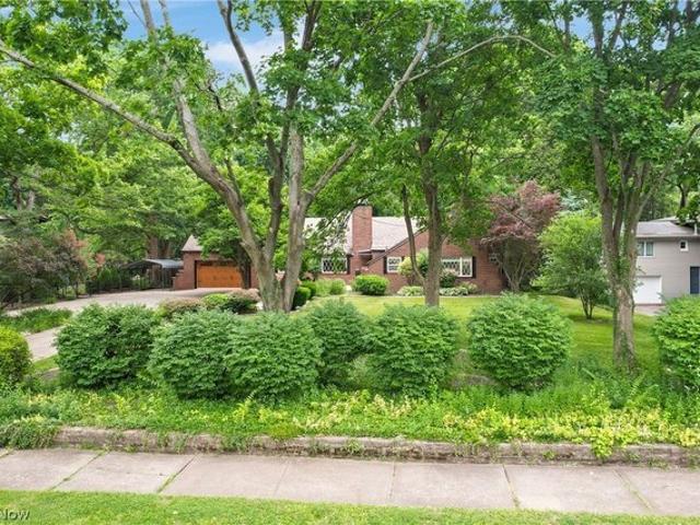 443 Merriman Rd, Akron, OH 44303