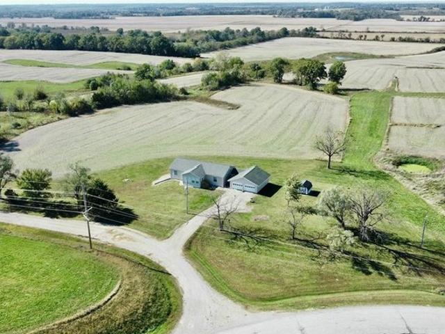 443 NW 5th Ave, Trenton, MO 64683