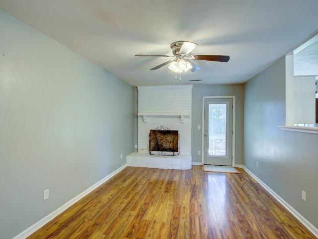 443 Robin Drive