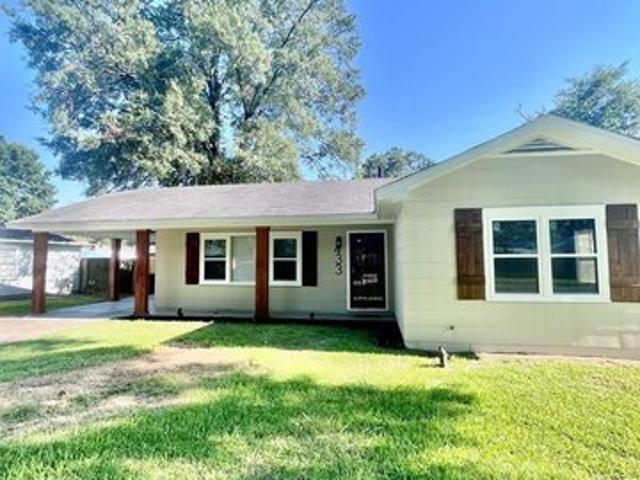 443 Reed Meadows Dr, Greenville, MS 38701