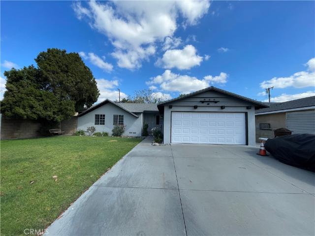 443 W Houston Ave, Fullerton, CA 92832 | MLS #CV26085 | Compass
