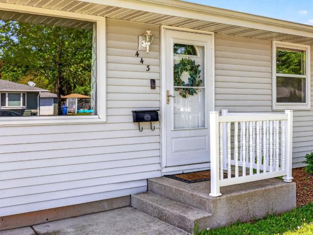 443 woodlawn court