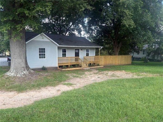 443 Walker St, Villa Rica, GA 30180