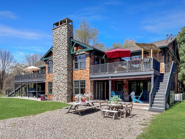 443 Taghkanic Rd, Elizaville, NY 12523