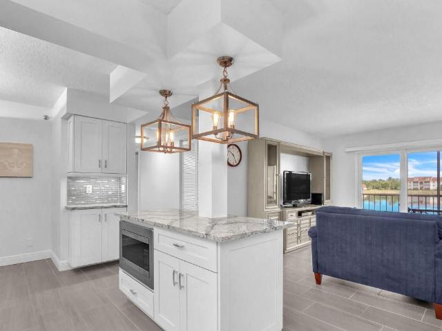 4444 NE Ocean Boulevard Unit E2, Jensen Beach, US, FL