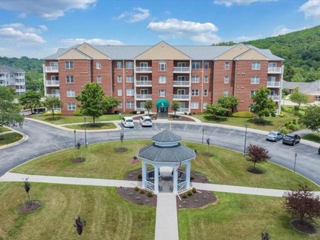 4444 Pheasant Ridge Rd SW Unit 404, Roanoke, VA 24014