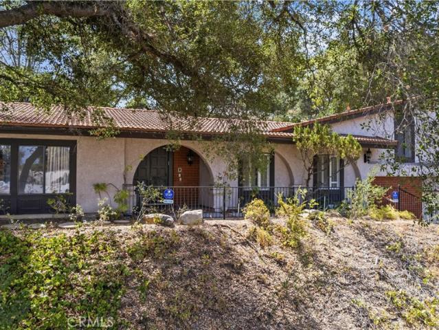 4444 Rochelle Place