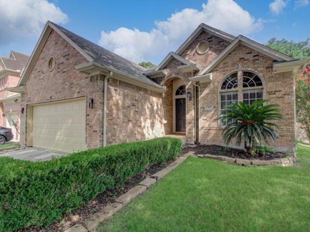 4444 Victory Dr Unit 30, Houston, TX 77088