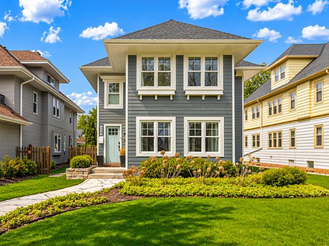 4445 N Frederick Ave, Shorewood, WI 53211 | MLS #1959
