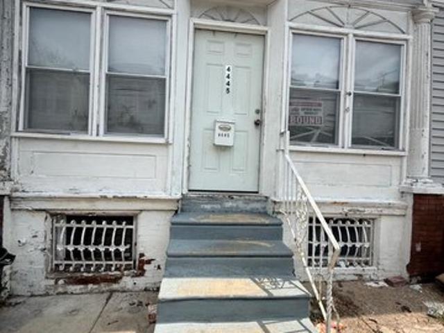 4445 N Marshall St, Philadelphia, PA 19140