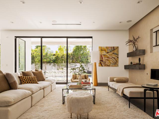 4445 Camellia Ave, Studio City, CA 91602 | MLS #25539 | Compass