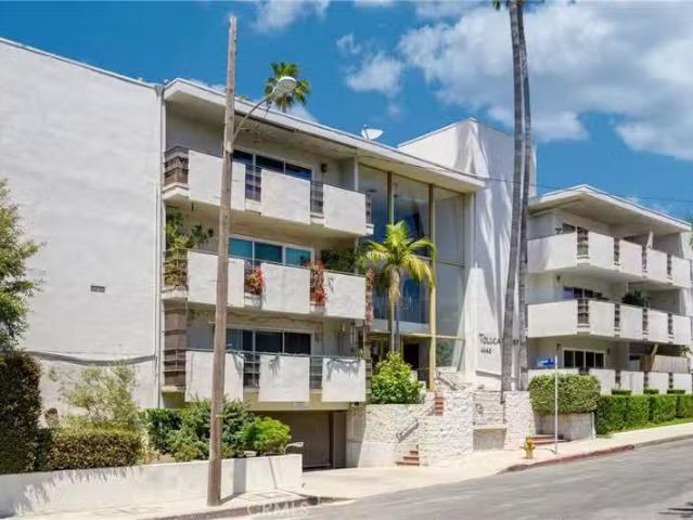 4445 Cartwright Avenue, Unit 204, Toluca Lake, CA 91602 MLS #.