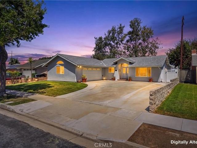 4445 E Alderdale Ave, Anaheim, CA 92807