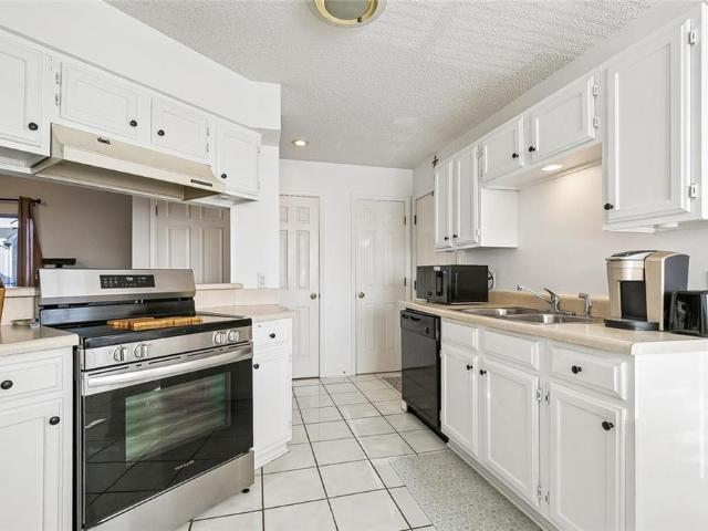 4445 Perkins Street # 306