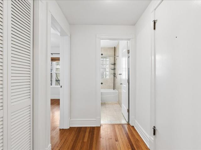 4446 N Wolcott Avenue # 1B