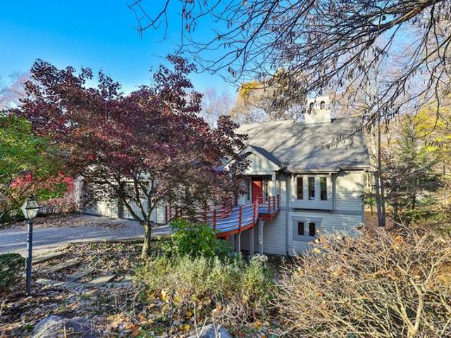 4447 Royal Ridge Way, Kettering, OH 45429