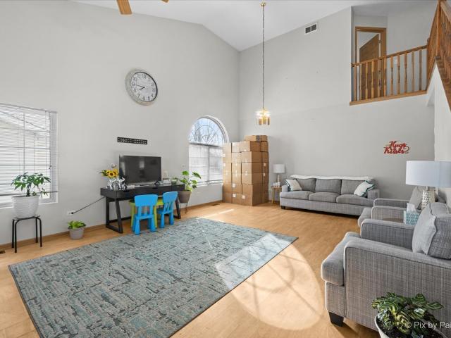 4447 W Lawn Avenue