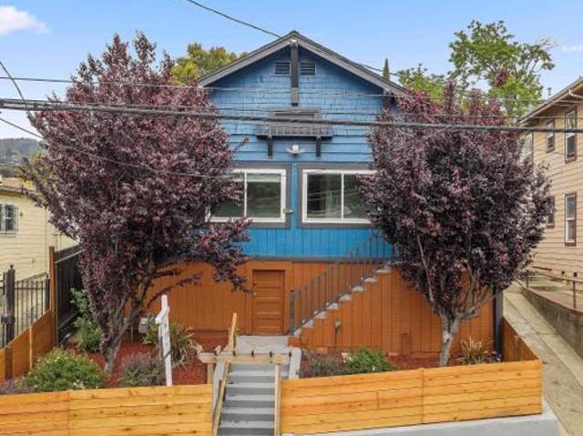 4448 MacArthur Blvd, Oakland, CA 94619