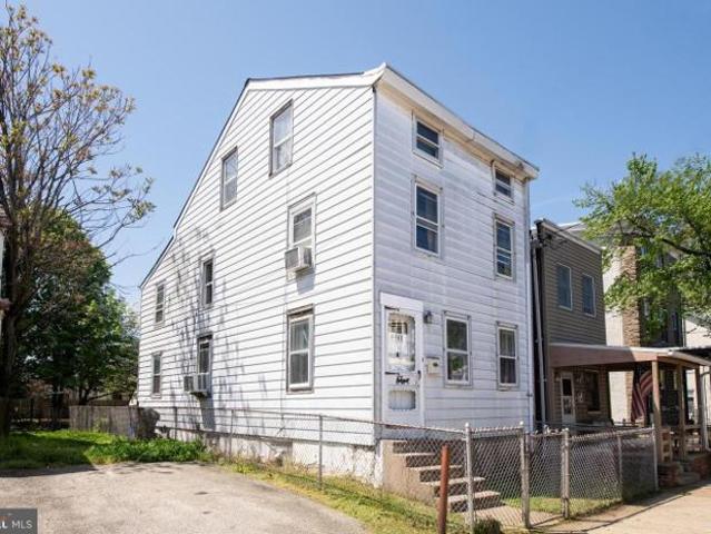 4448 Mitchell St, Philadelphia, PA 19128