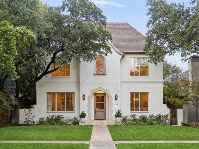 4448 Mockingbird Parkway