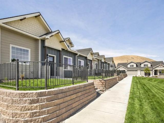 4448 Conifer St, West Richland, WA 99353
