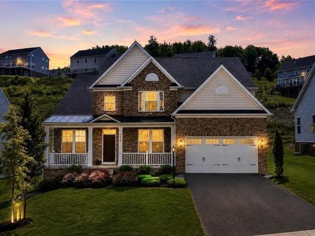 4448 Walnut Ridge Cir, McDonald, PA 15057