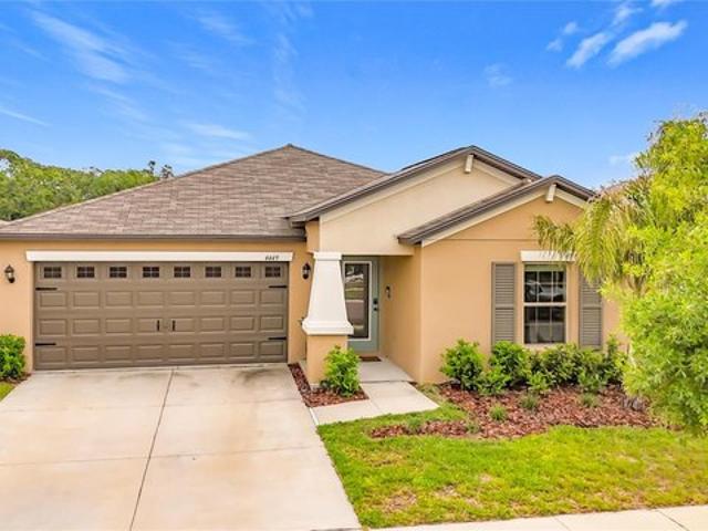 4449 Eternal Prince Dr, Sun City Center, FL 33573