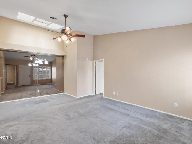 4449 e vineyard road
