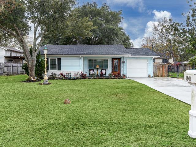 4449 Shady Lake Drive