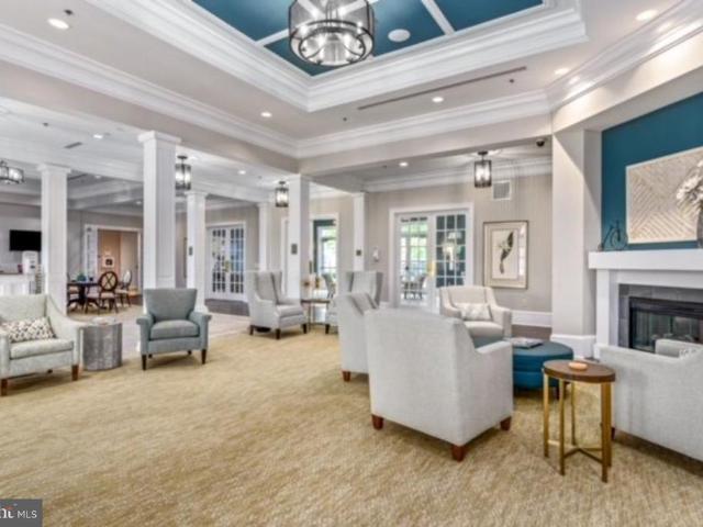 44406 Adare Manor Square