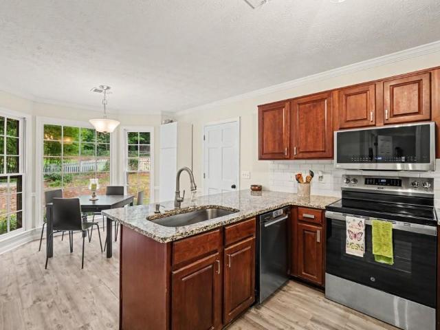 4440 Oklahoma Way NW