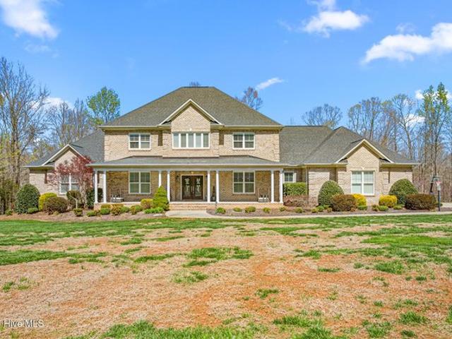 4440 Hidden Creek Pt, Burlington, NC 27215