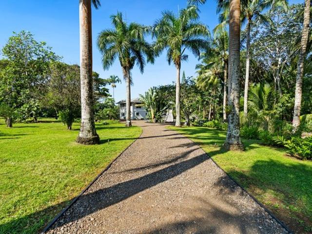 4440 Wailapa Rd, Kilauea, HI 96754