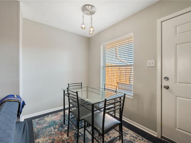 4441 Old College Rd, Unit 7202, Bryan, TX 77801 | MLS #25009