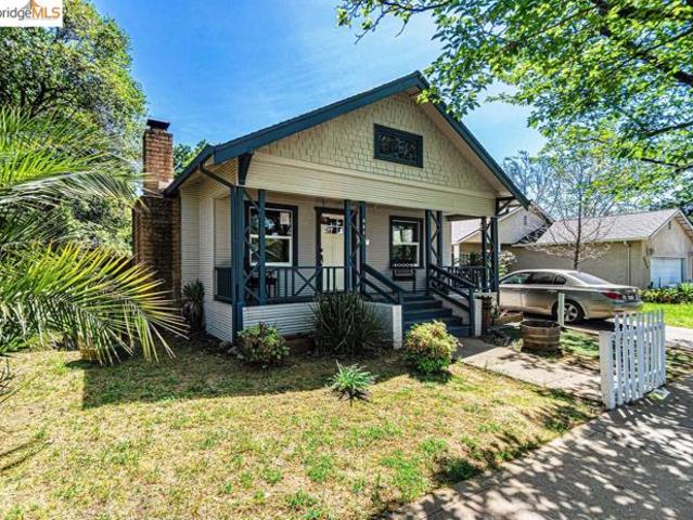 4441 55th St, Sacramento, CA 95820
