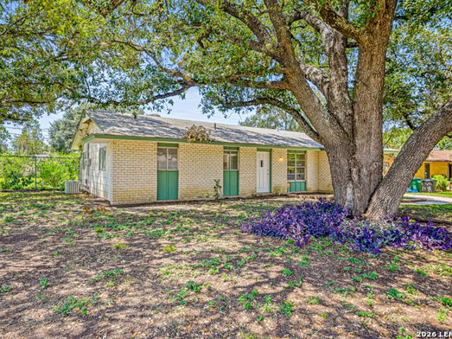 4442 Desert View