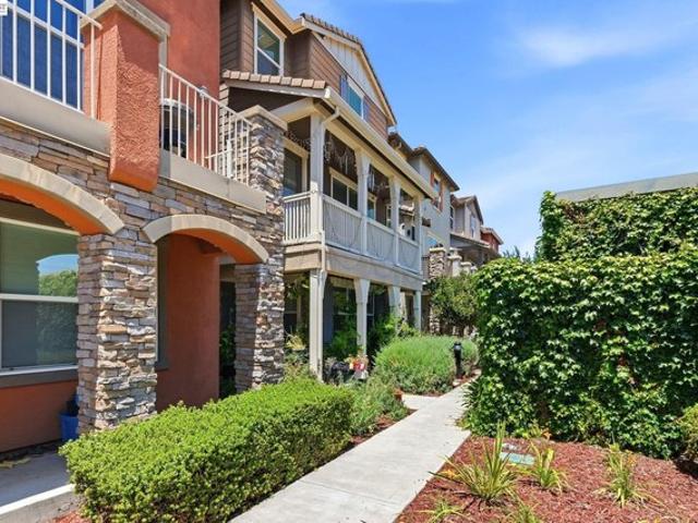 4442 Kennett Ter, Fremont, CA 94536