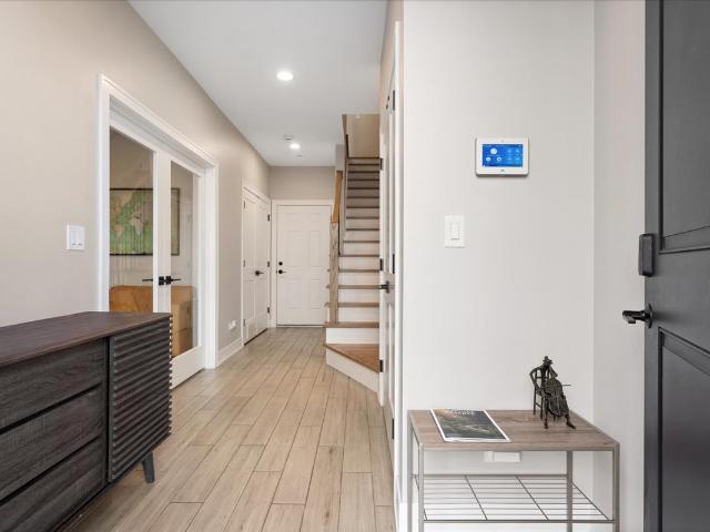 4442 S Drexel Boulevard # G