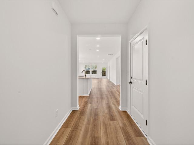 444 Cadbury Loop