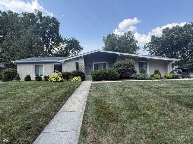 444 Ash Dr, Carmel, IN 46032